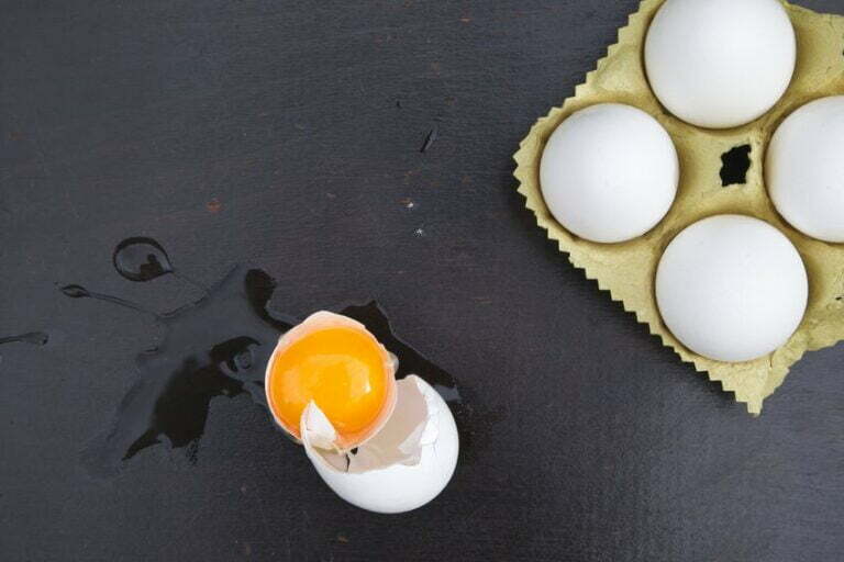 Egg Allergies | What is Egg Allergy - Symptoms & Treatments